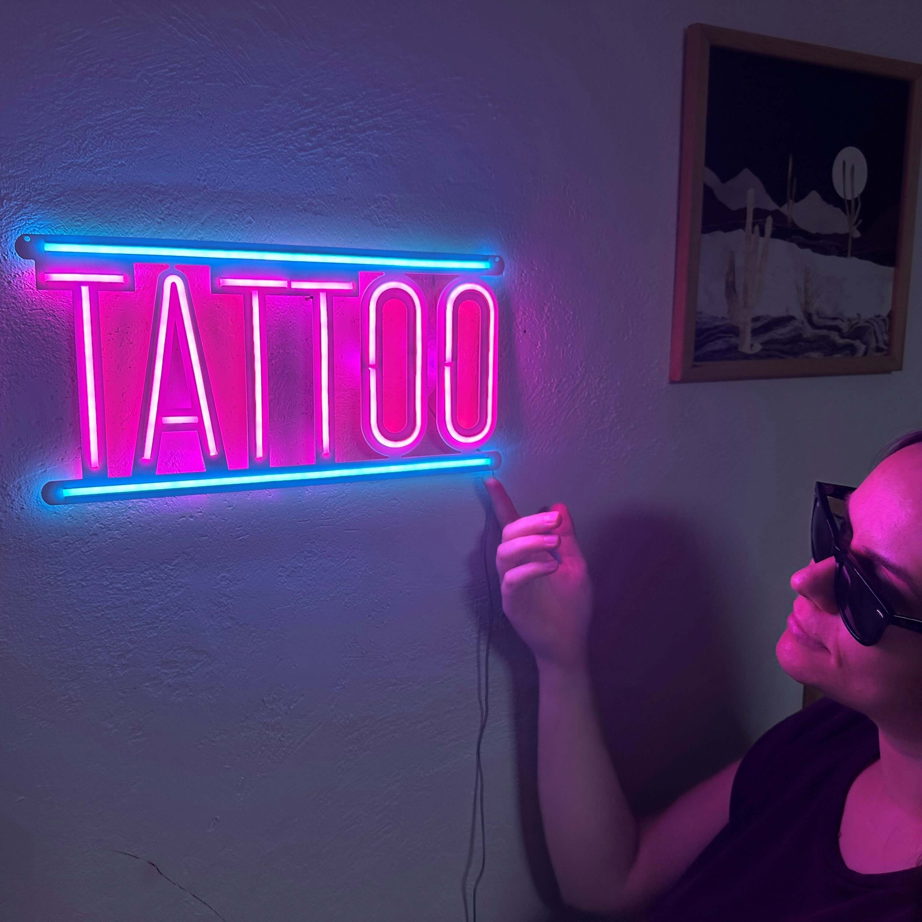 Tattoo Neon Metal Sign – Dekadron